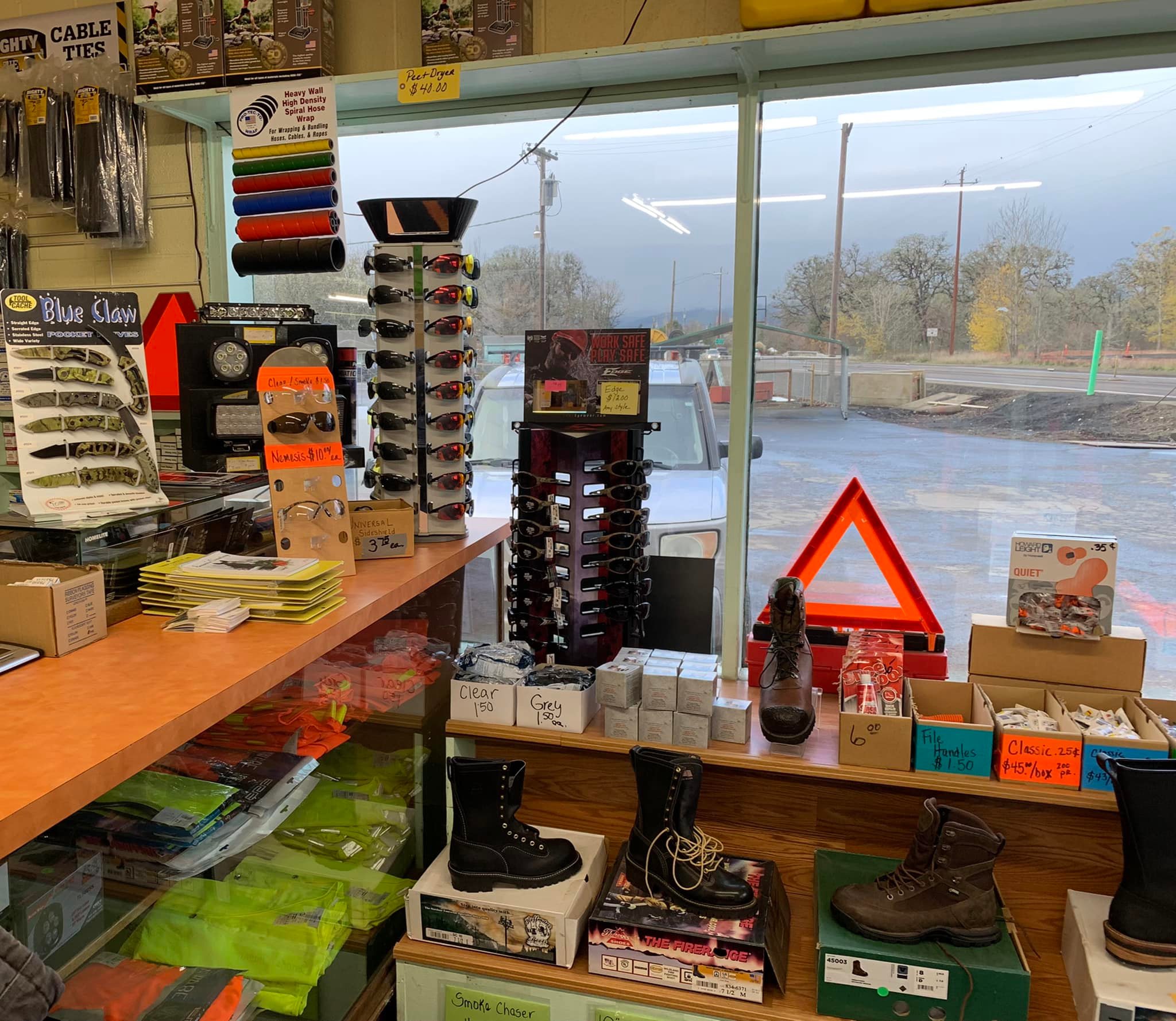 TIMBER SUPPLY CO. – Logging & Construction Supply Warehouse